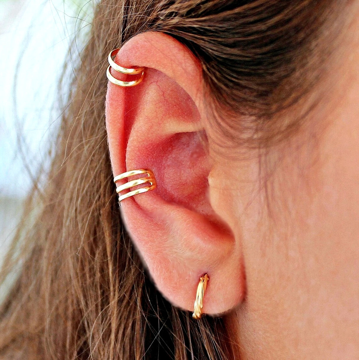 Fake Ear Cuffs: Elegant Style Without the Need for Piercings